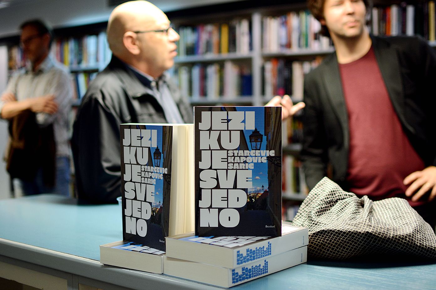 Sloboda nakon 28 godina zatočeništva. Fizičar pročitao knjigu Jeziku je ...